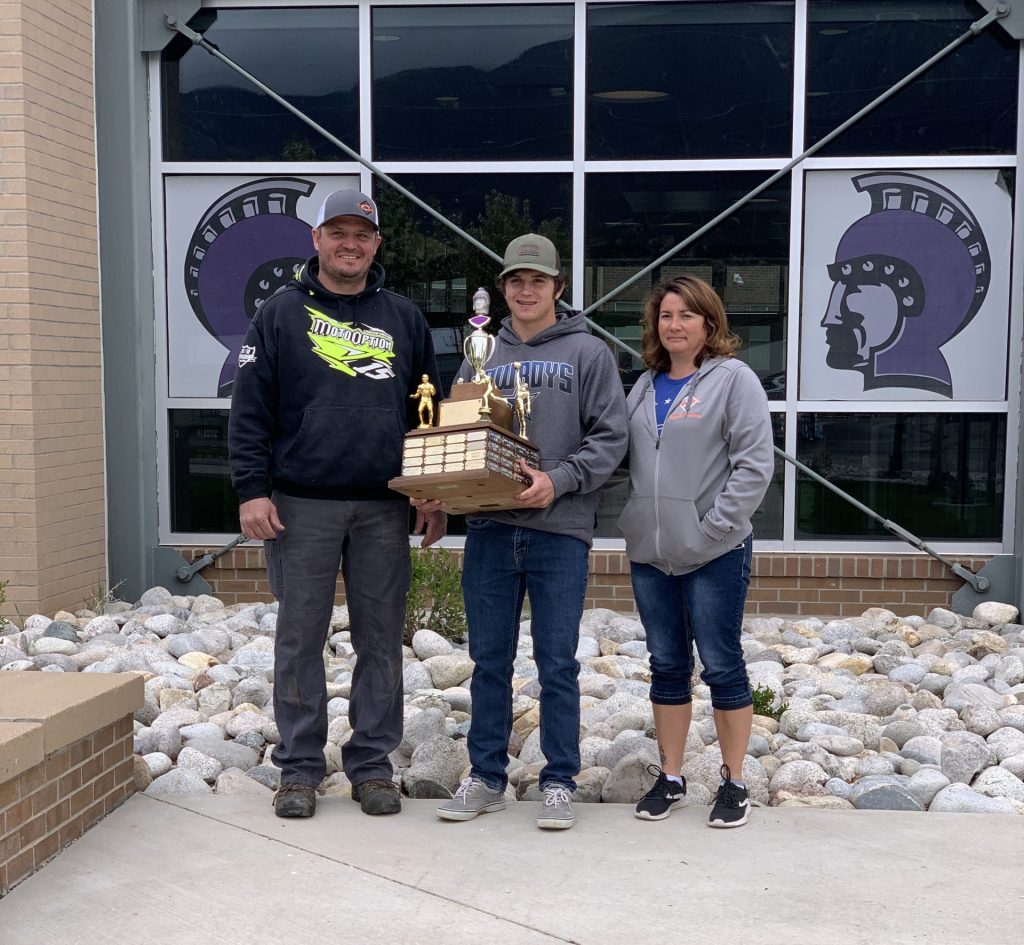 Zayne Walker earns Salida’s Fighting Heart Award